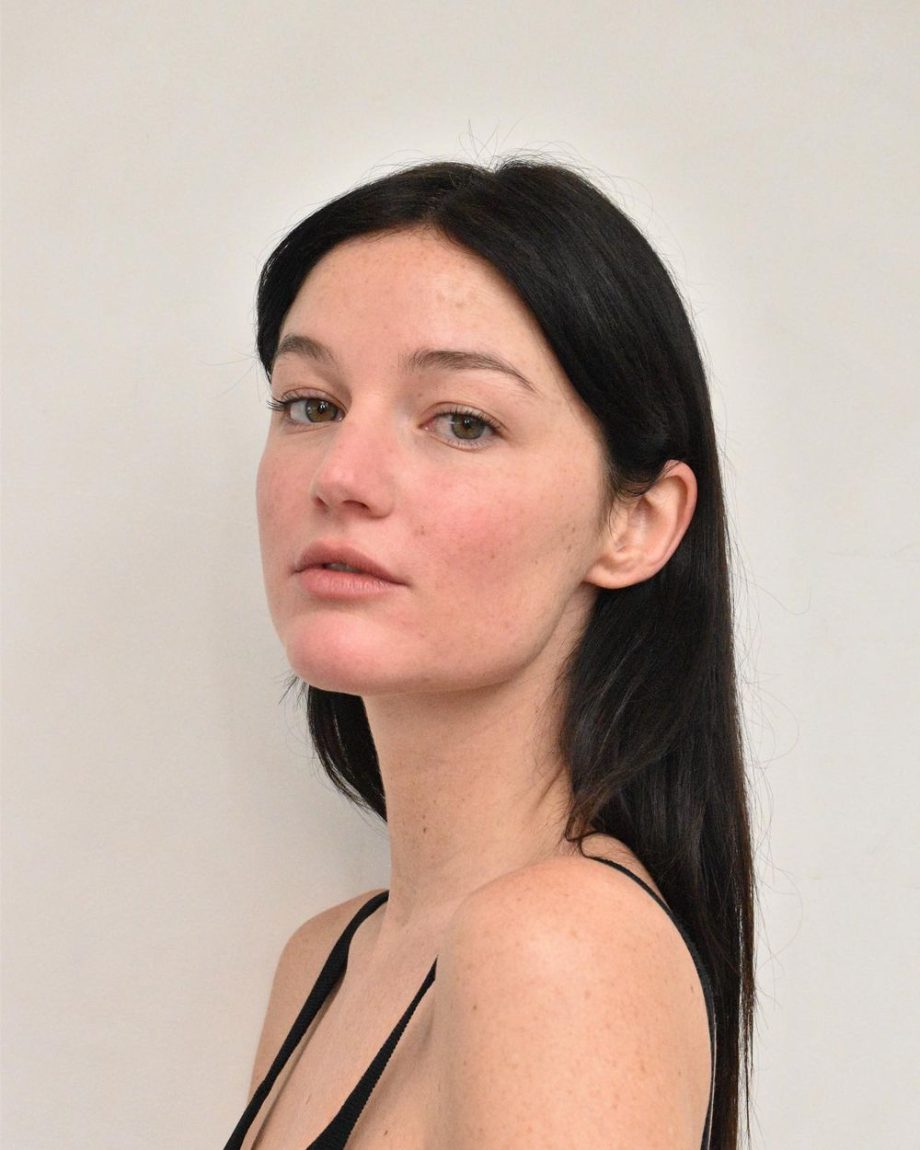 5 Best French Solutions to Redness on the Skin 2025