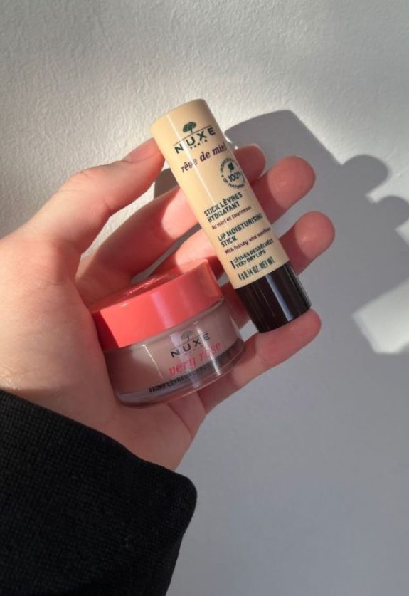 7 Best French Lip Balms for Soft, Hydrated Lips 2025