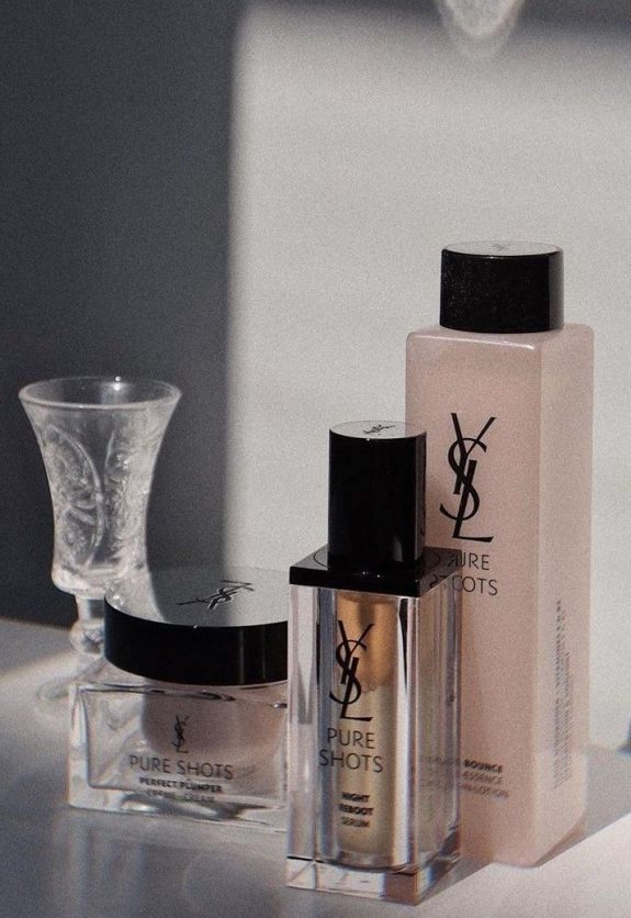 Avene Cicalfate vs La Roche Posay Cicaplast: Battle of the Balms 2025